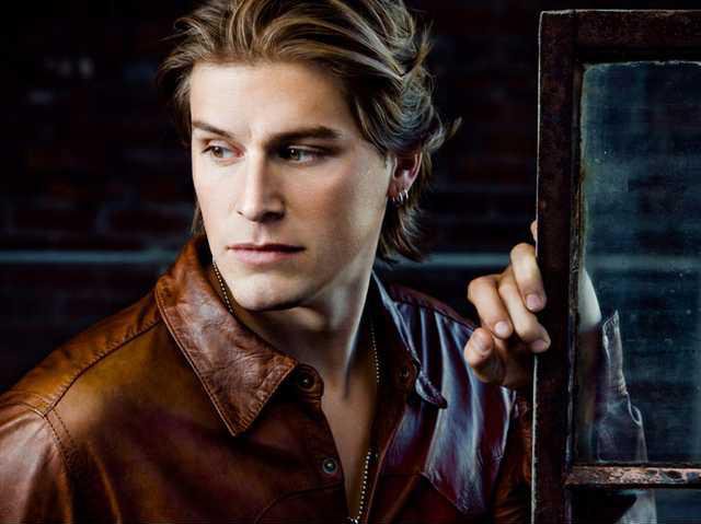 Country singer Jason Michael Carroll performs at Black Oak Casino Oct ...