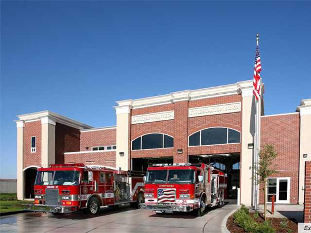 A TALE OF 2 CITIES - Manteca Bulletin