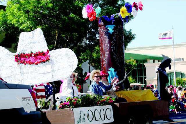 Saturday Parade Kicks Off Rodeo Weekend - Oakdale Leader