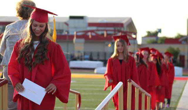 Junior High Grads Take The Field - Oakdale Leader