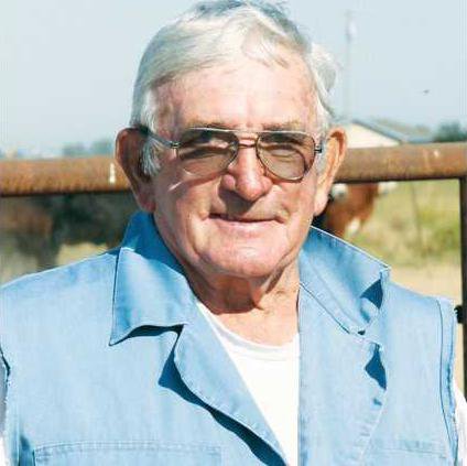 Lowell Clyde Doc Dorius, D.V.M. - Oakdale Leader