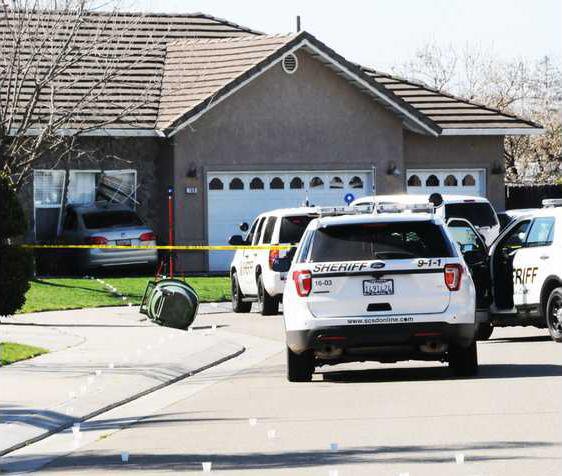 DEPUTIES KILL SUSPECT IN RIPON - Manteca Bulletin