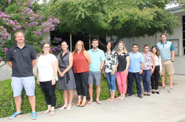 New Teachers Greet Returning Escalon Unified Students - Escalon Times