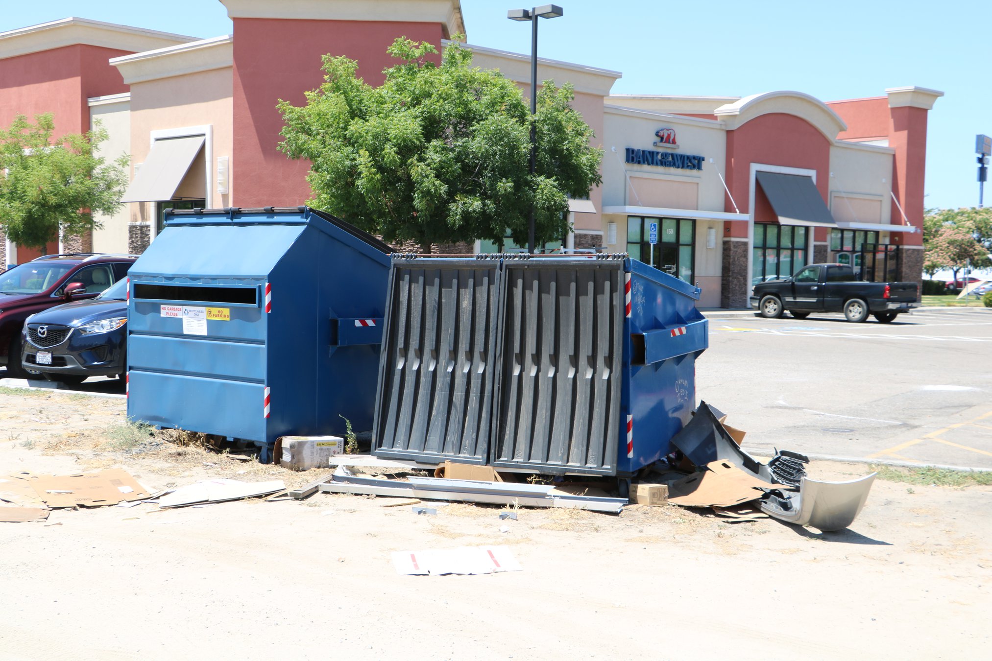 DEALING WITH HOMELESS - Manteca Bulletin