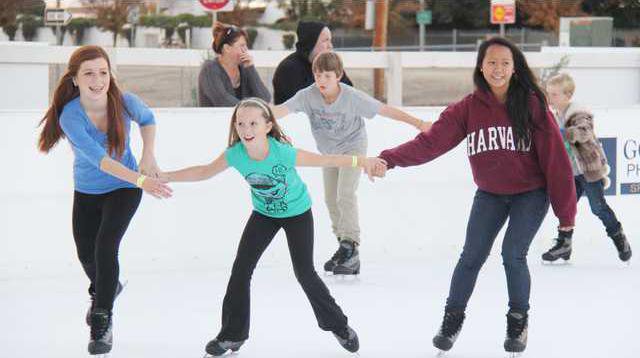 Local ice skating venue off to successful start - Ceres Courier