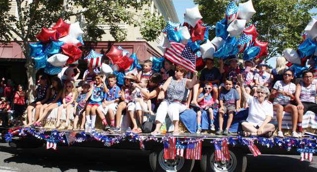 Turlock celebrates independence with annual parade, car show - Turlock ...