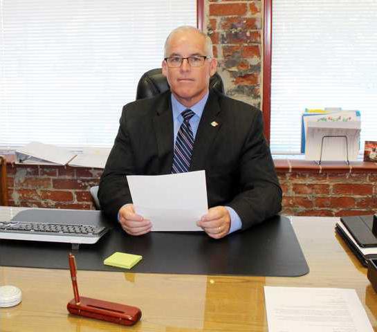 Hampton returns to Turlock - Turlock Journal