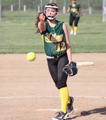 Yellow Jackets Softball Bursting Through