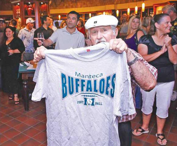 Loyal Buff fans help kick-off Manteca football - Manteca Bulletin