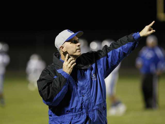 Greg Leland being inducted into Manteca Hall of Fame - Manteca Bulletin