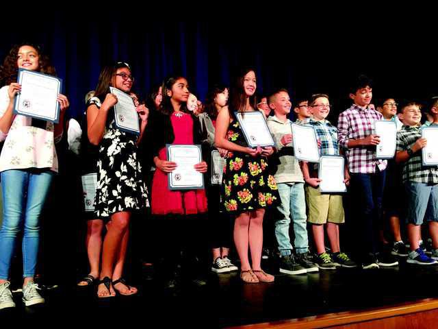OUTSTANDING STUDENTS - Manteca Bulletin