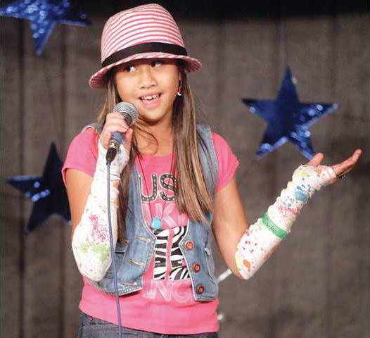 Danielle hits it with her best shot - Manteca Bulletin