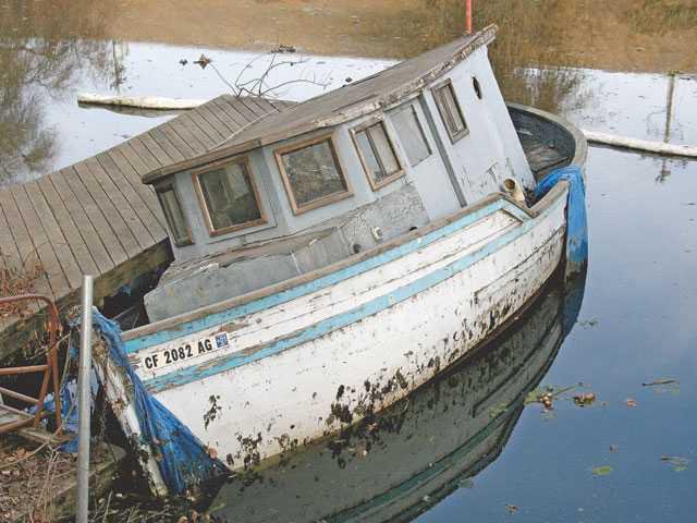 Sheriff offers free disposal of your old fishing boats - Manteca Bulletin