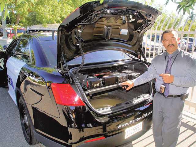 Idling police cars keep public safe - Manteca Bulletin