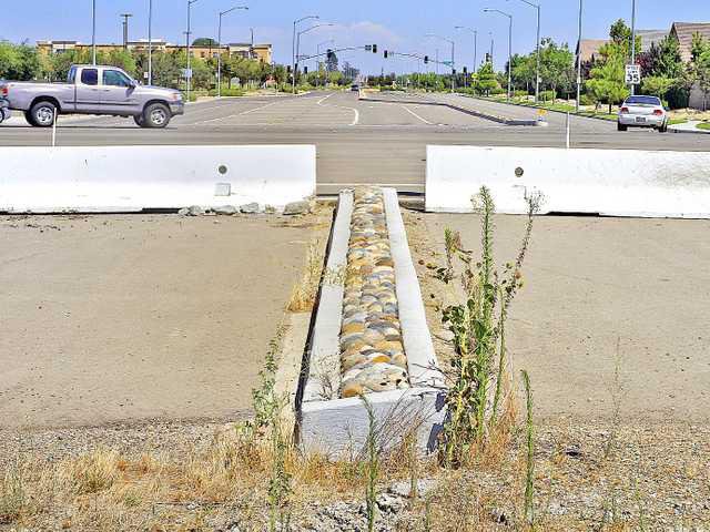 CITY MIA ON ATHERTON GAP? - Manteca Bulletin