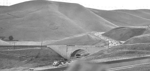 ALTAMONT PASS - Manteca Bulletin
