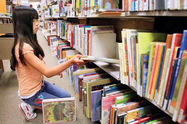 Privatization of library is possible - Manteca Bulletin