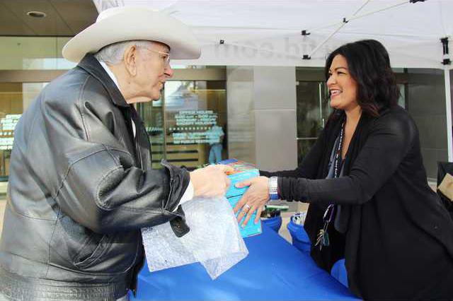 TID helps conserve energy this Christmas - Turlock Journal