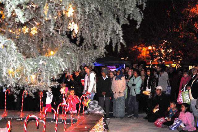 Tree lighting begins holiday countdown - Turlock Journal