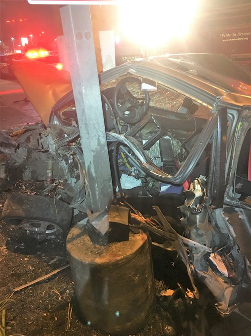 100 MPH CRASH ON MAIN - Manteca Bulletin