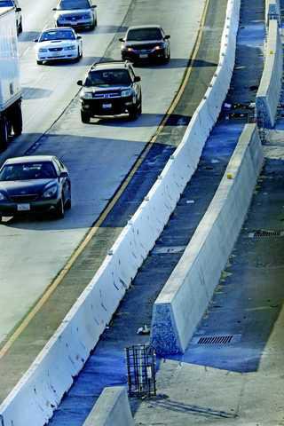 Caltrans to install freeway lighting on 99 - Ceres Courier