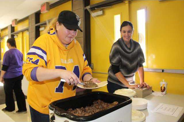 CHOW LINE - Escalon Times
