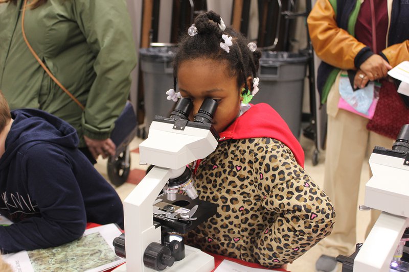 FAMILY SCIENCE NIGHT AT MEDEIROS - Turlock Journal