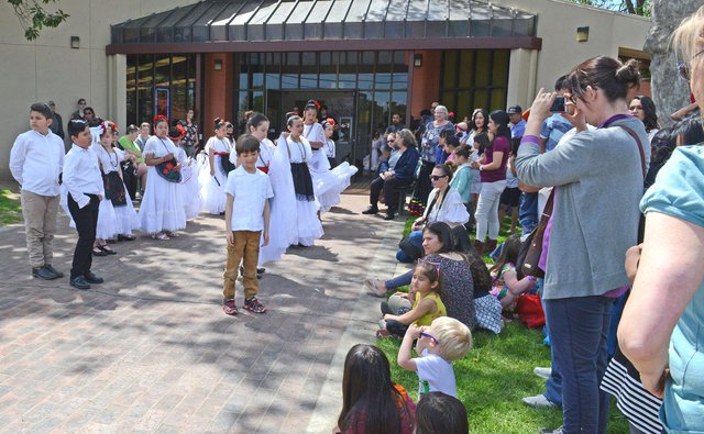 Ten-Year Celebration At Riverbank Library - Riverbank News