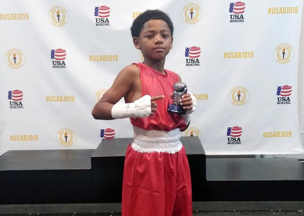 Flores dominates at USA Boxing Championships - Ceres Courier