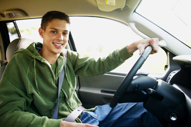 CHP Focuses On Reducing Distracted Driving By Teens - Oakdale Leader