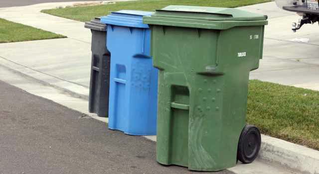 Manteca changes days for solid waste pick up - Manteca Bulletin