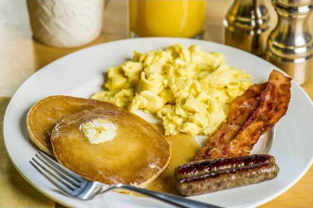 Odd Fellows Host Breakfast - Riverbank News