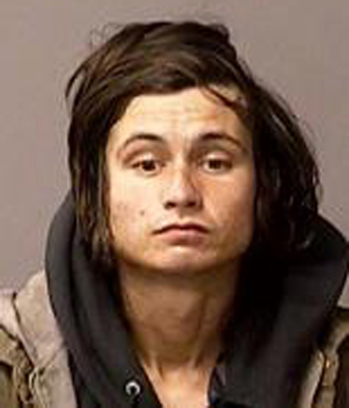 Shoplifting suspect had six warrants - Ceres Courier