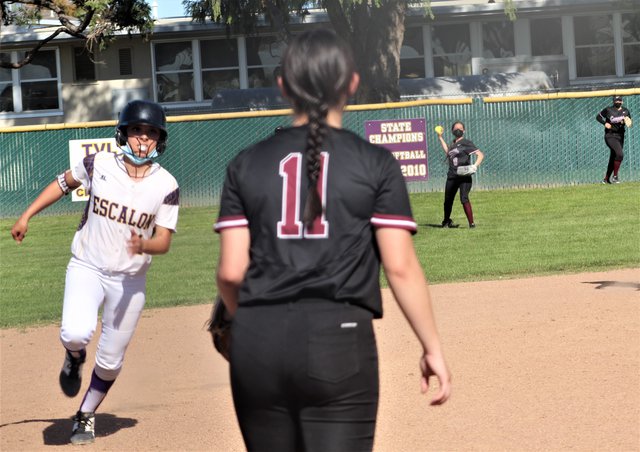 Trio Of Early Victories For Varsity Softball Team - Escalon Times
