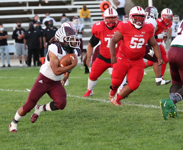 CV improves record versus CHS to 13-2 with 36-14 win - Ceres Courier