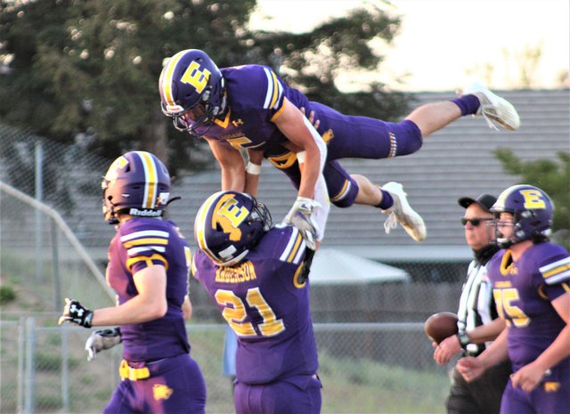 Finale Friday: Football Wraps - Escalon Times