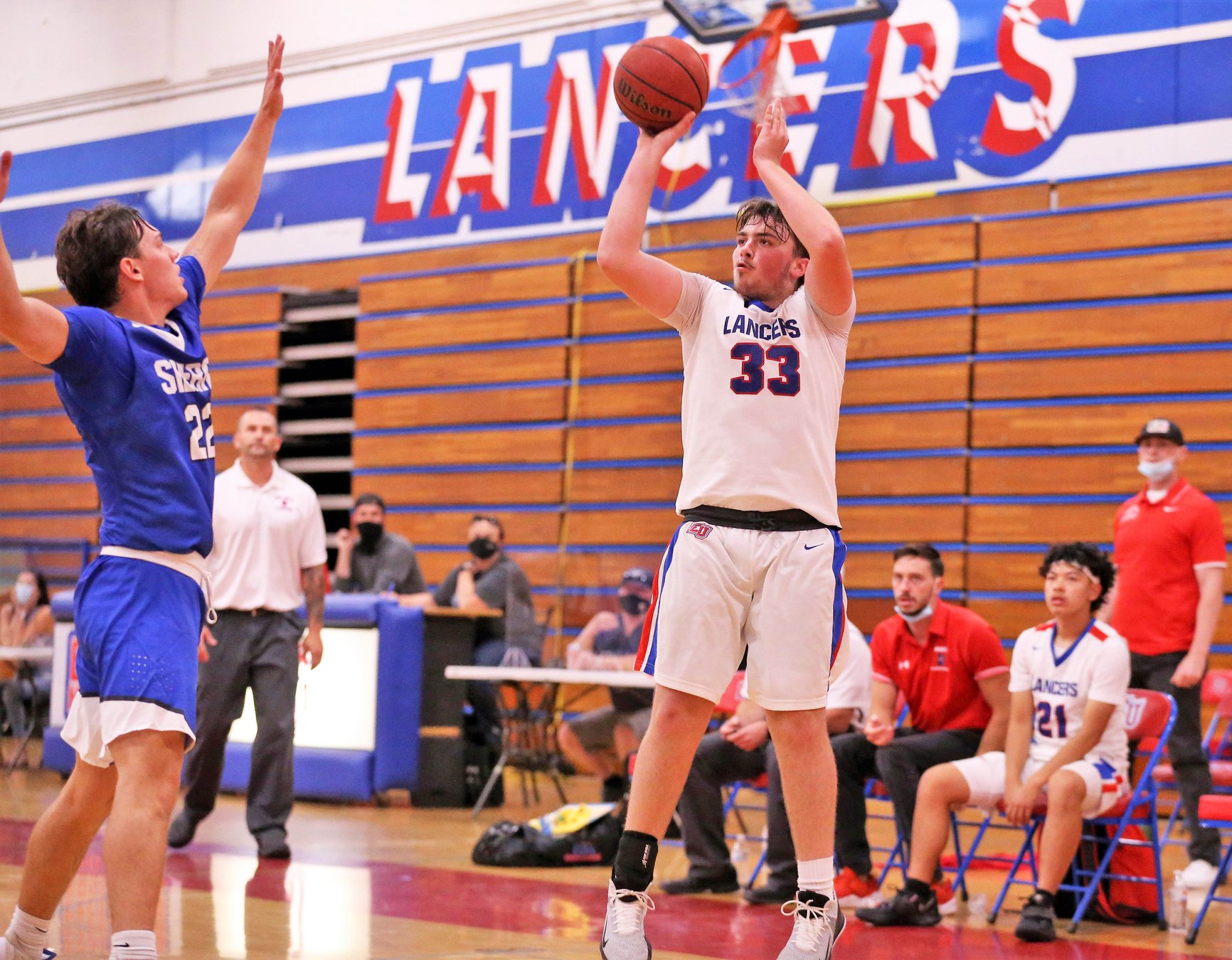 BOYS HOOPS: East Union gets even - Manteca Bulletin