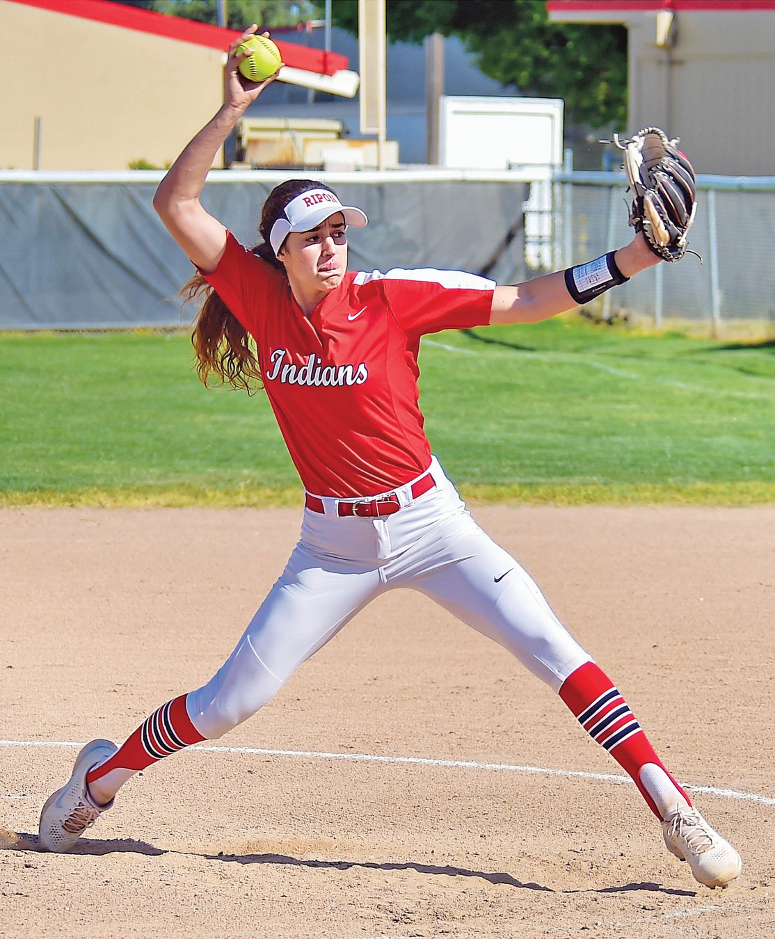 Sanchis, Thomason earn Lacky Awards - Manteca Bulletin