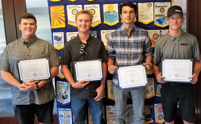 RIPON ROTARY STEPS UP - Manteca Bulletin