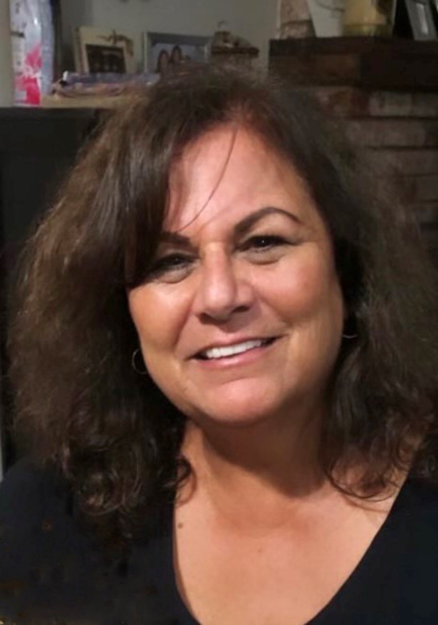 Gloria Suniga - Ceres Courier