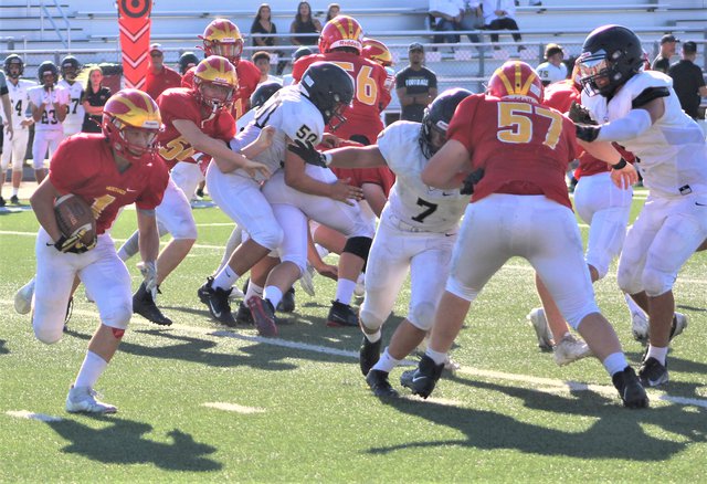Varsity Football Closes Out Preseason With Big Win - Oakdale Leader