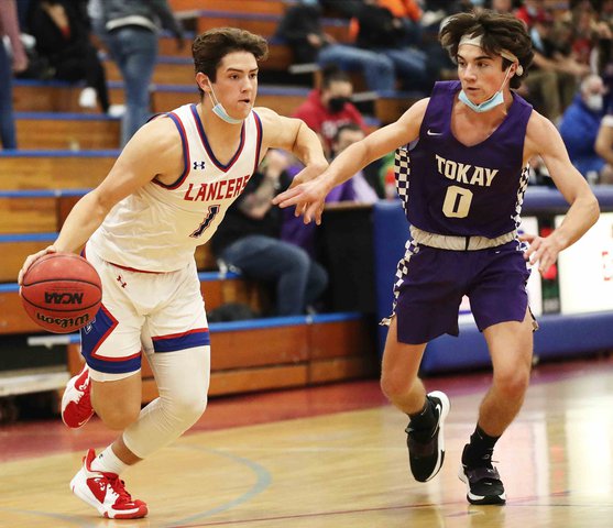 BOYS BASKETBALL: Lancers race past Tokay in 2nd half - Manteca Bulletin