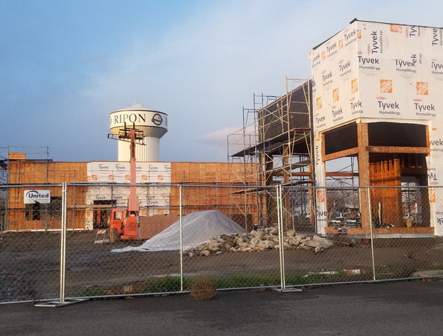 Burger King & Popeye’s Chicken now being built in Ripon center ...
