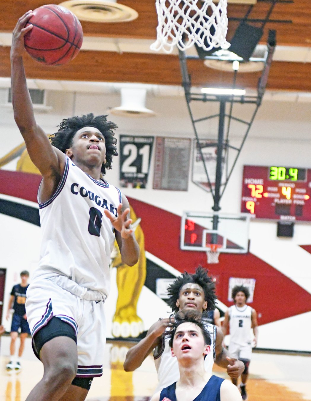 Cougars overcome 17-point deficit, knock off Oak Ridge in D-I opener ...