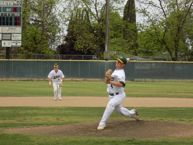 Strong pitching performance, timely hitting lifts Hilmar over Escalon ...