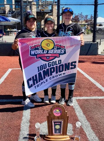 Trio of Bulldogs reflect after winning World Series of Softball title ...