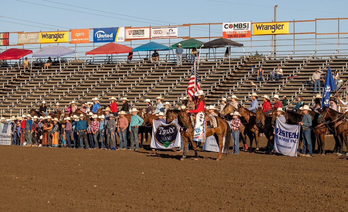 WEEKEND COMPETITION - Oakdale Leader