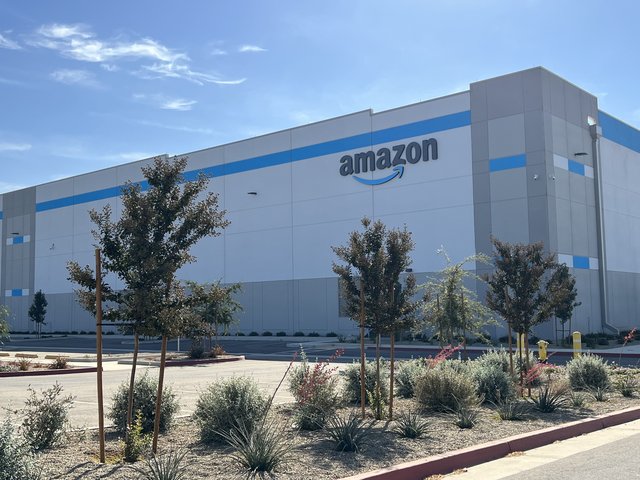 No layoffs for Turlock Amazon center - Turlock Journal