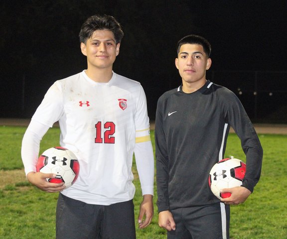 Dawgs target conference title, playoff berth - Ceres Courier