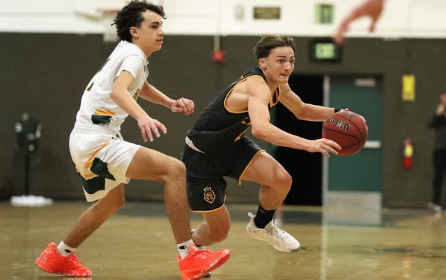 Lathrop bounces back during second half to topple Tracy - Manteca Bulletin